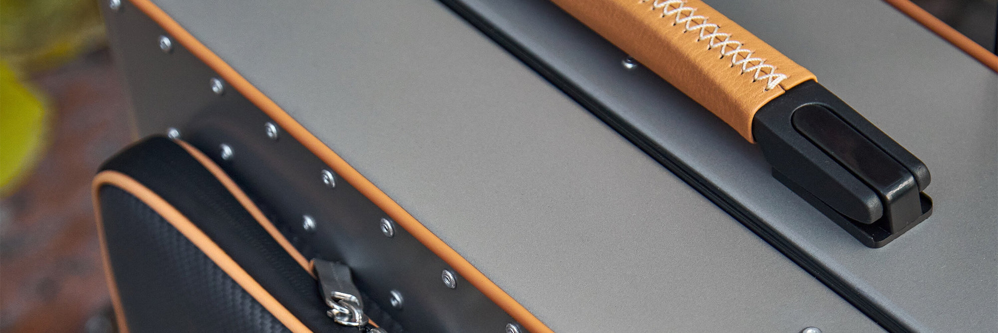 Titanium Travels | Luggage | Tecknomonster